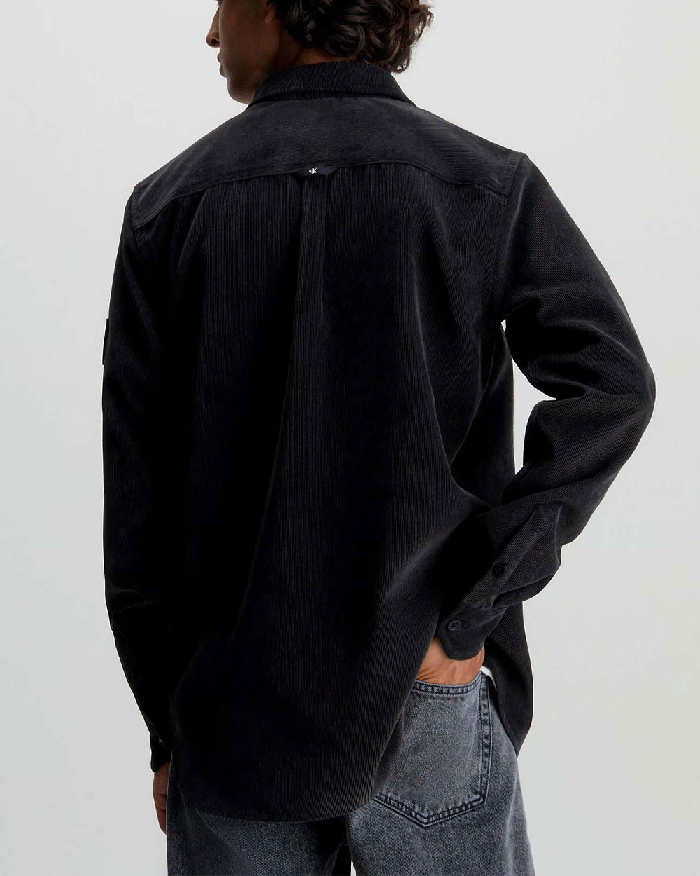 CALVIN KLEIN ΑΝΔΡΙΚΟ ΠΟΥΚΑΜΙΣΟ ΚΟΤΛΕ - J30J324394 - sagiakos-stores.gr